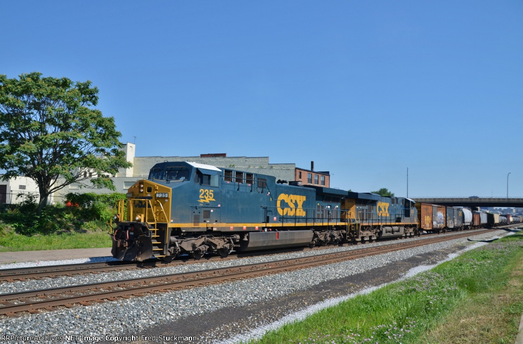 CSX 235